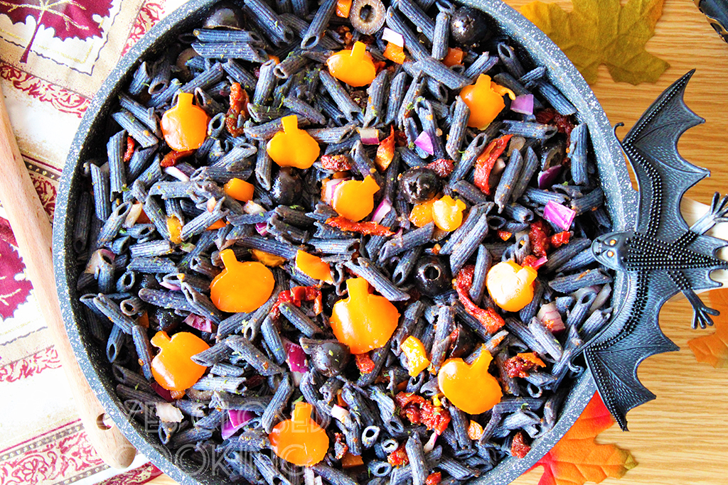Black Halloween Pasta Recipe - Eyes Closed Cooking